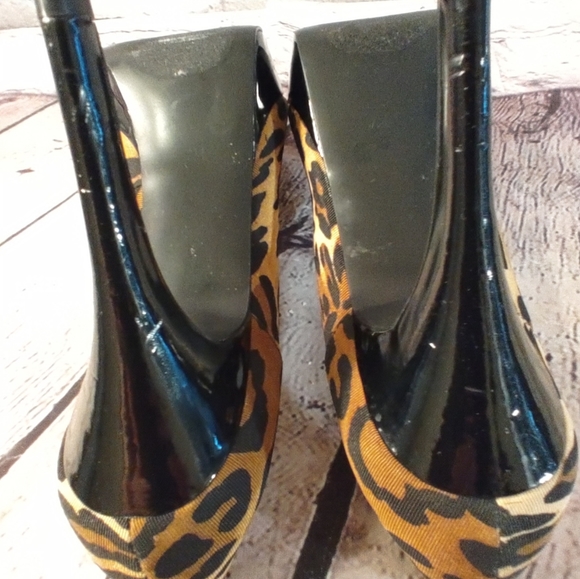 Guess | Shoes | Guess Leopard Platforms Stilletto Heels 7 | Poshmark